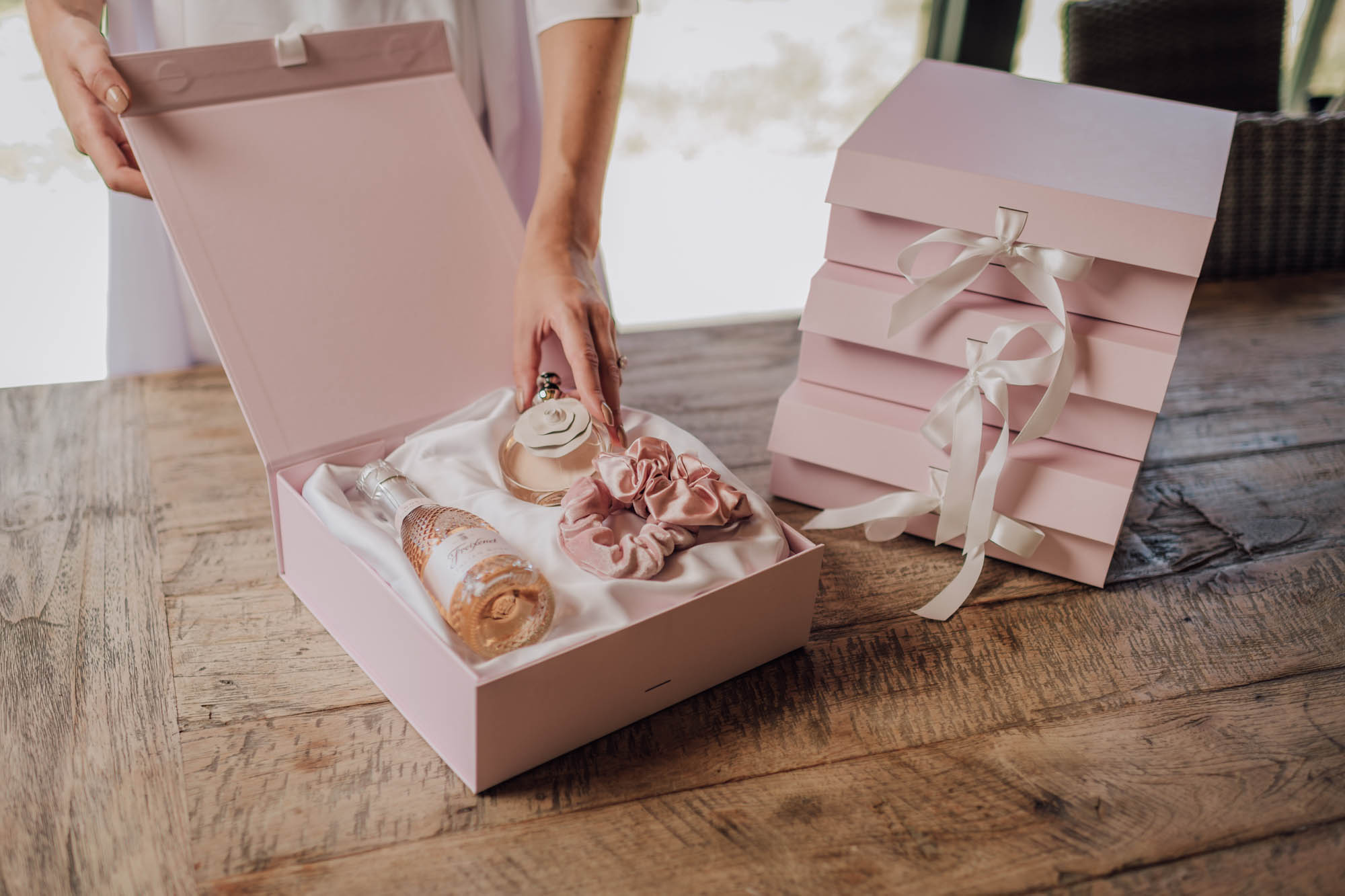 Bridesmaids Proposal Box | The Wedding Planner